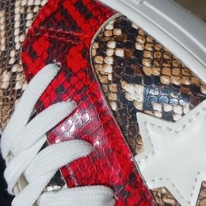 Shoes | New Luxury Snake Pattern Design Sneakers Sz 9 | Poshmark